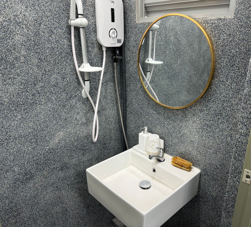 Epoxy Flake and Epoxy Coating Services - Vtech Waterproofing Solutions ...